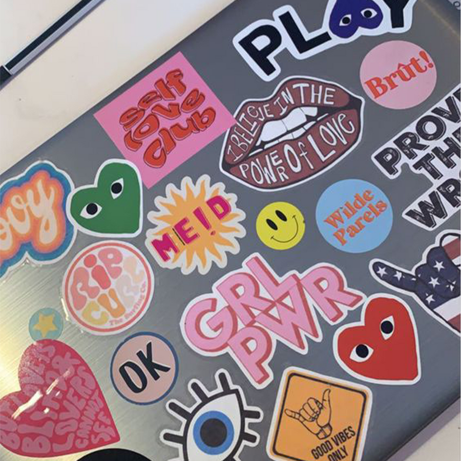 IMPRESION DE STICKERS | 3punto90publicidad